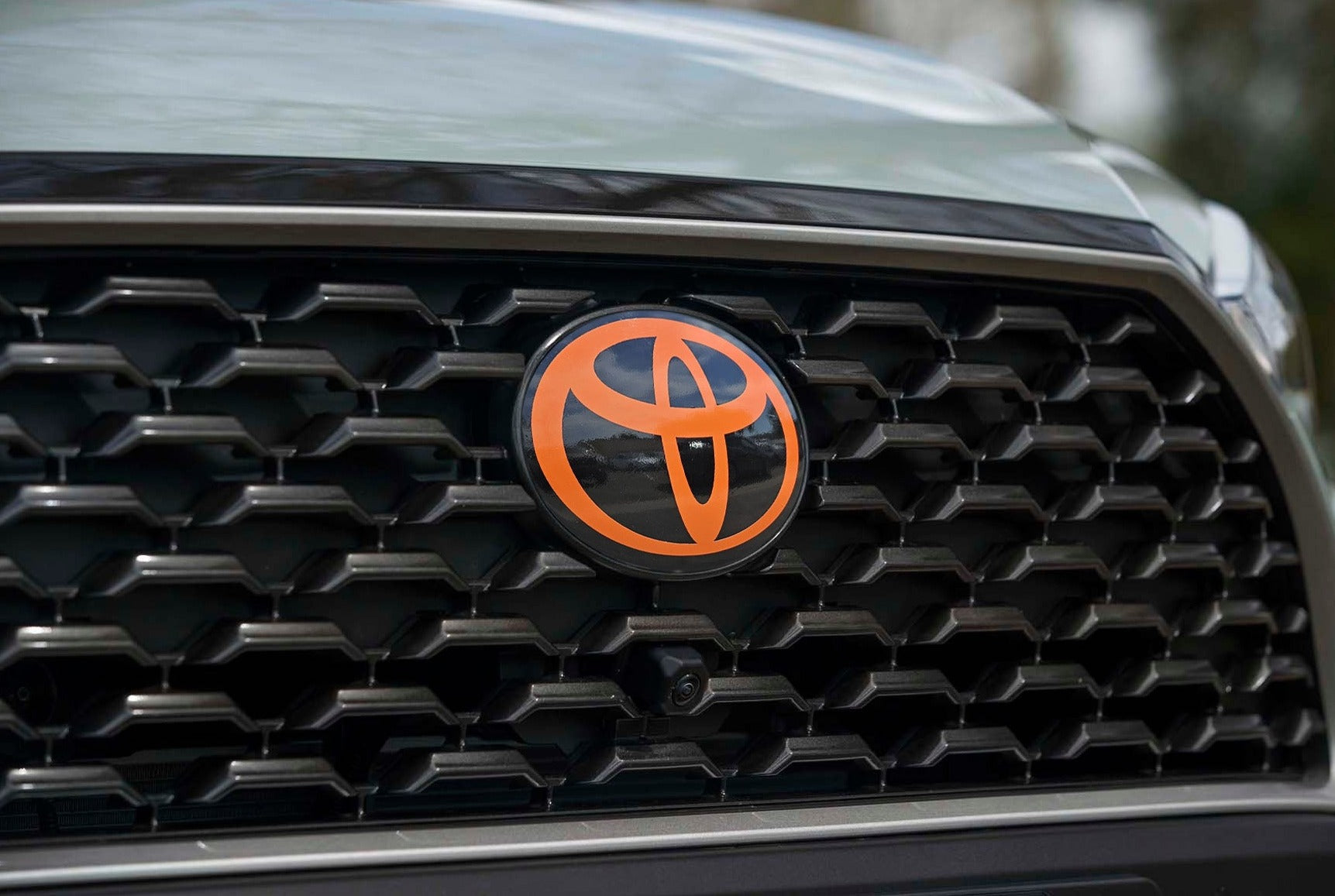 2021-2024 Toyota Corolla Cross Emblem Front Vinyl Overlay – Upturn Prints