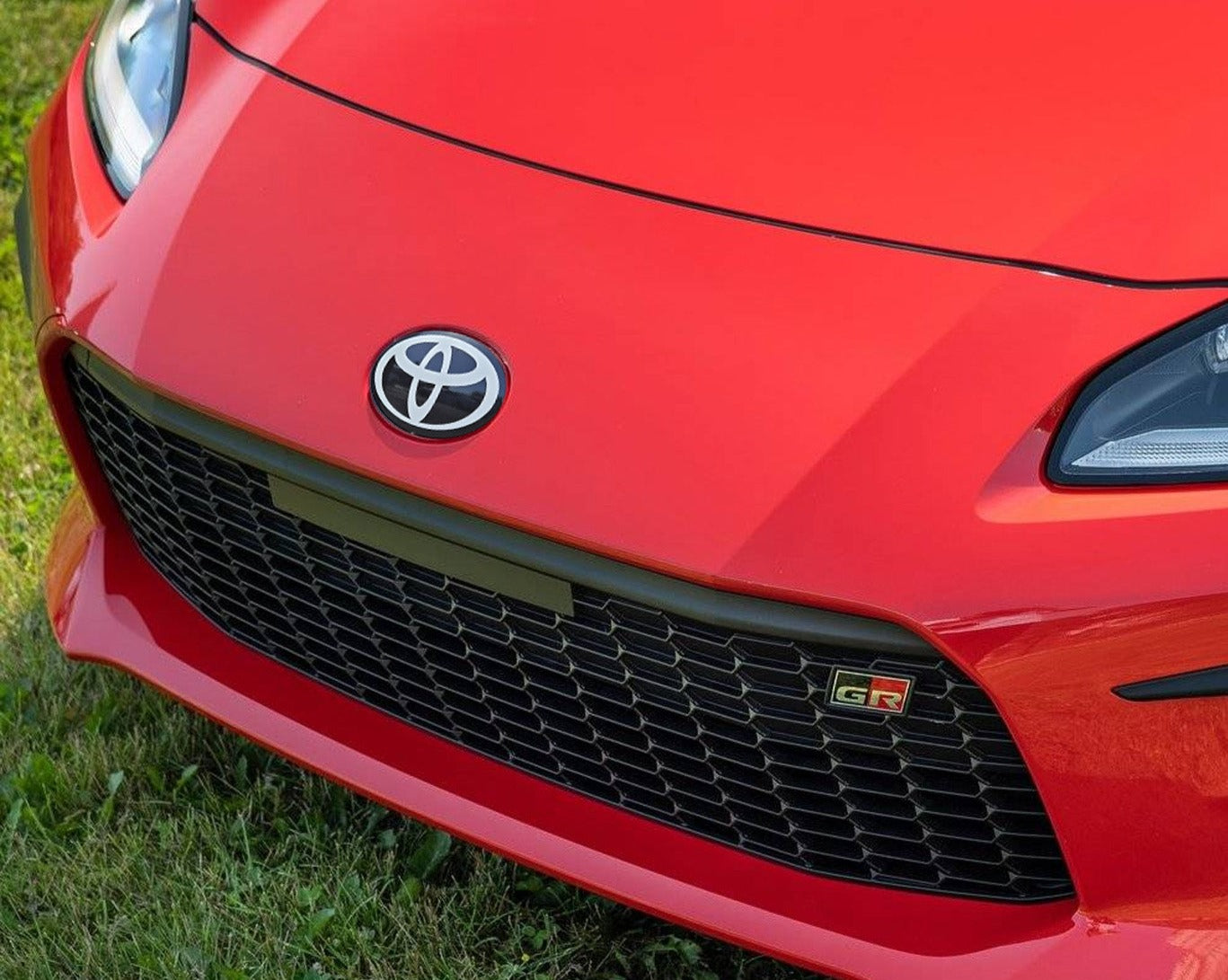 2022-2024 Toyota GR86 Emblem Vinyl Overlay Decal Set | Upturn Prints